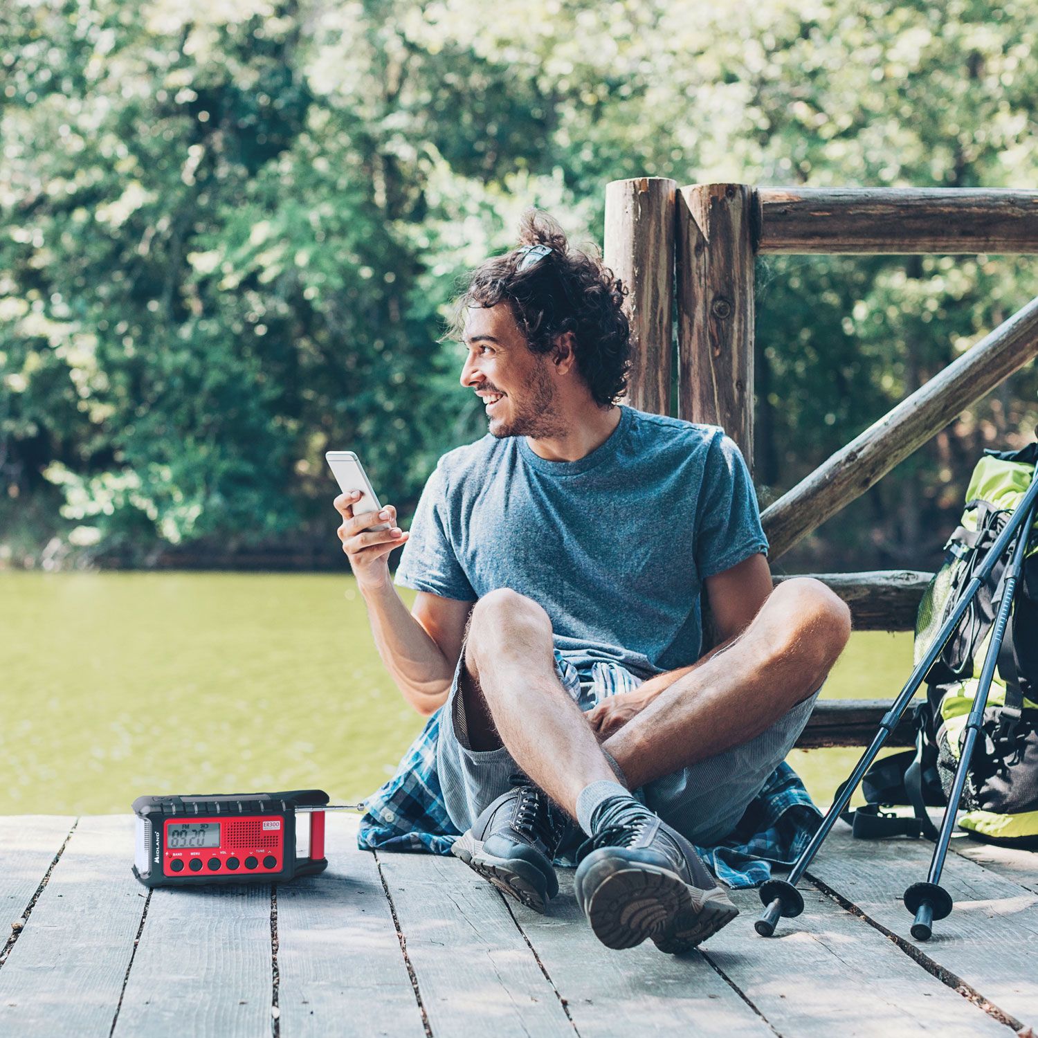 Midland ER300 Emergency Radio: buy online - Midland